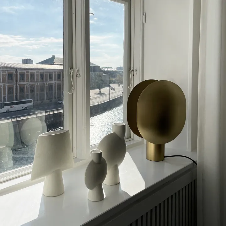 Clam table lamp 43.5 cm from 101 Copenhagen - NordicNest.com