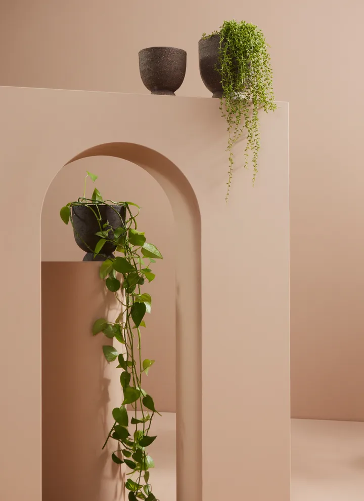 Terra flower pot-vase Ø20 cm from AYTM - NordicNest.com