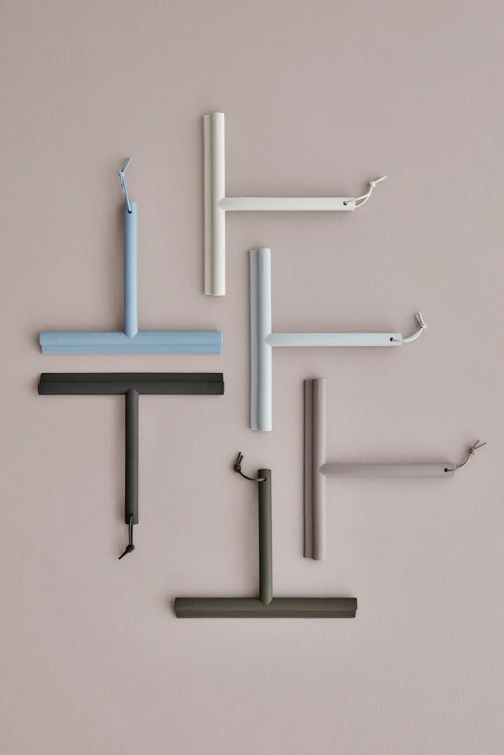 Vipo shower scraper with hook from blomus - NordicNest.com