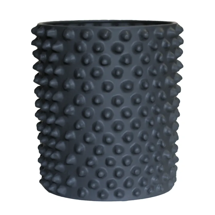 Cloudy pot dark grey from DBKD - NordicNest.com