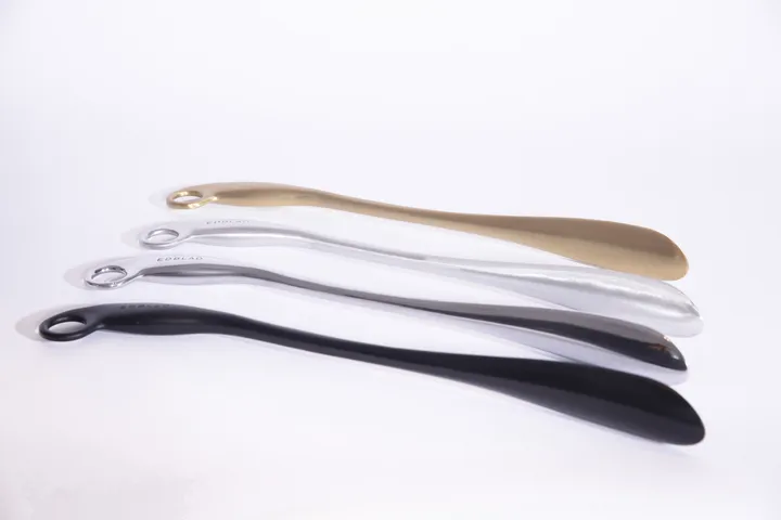 Edsingle shoe horn black aluminum from Edblad - NordicNest.com