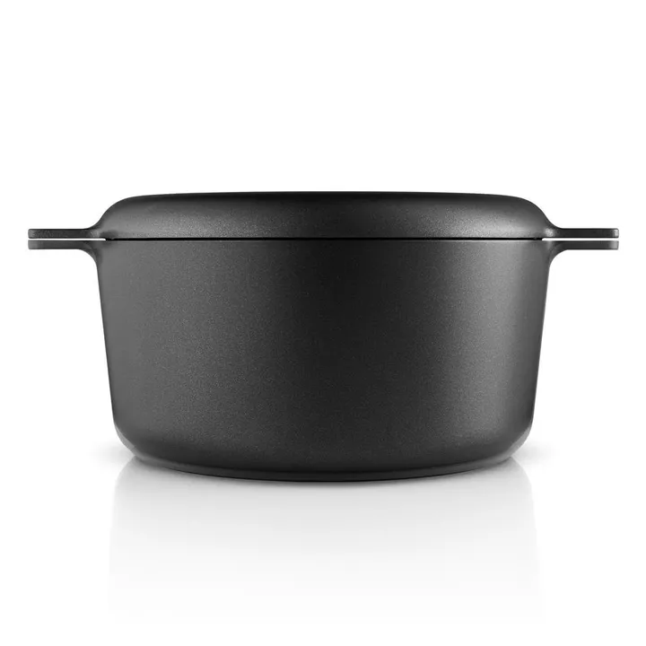 Nordic Kitchen pot from Eva Solo - NordicNest.com