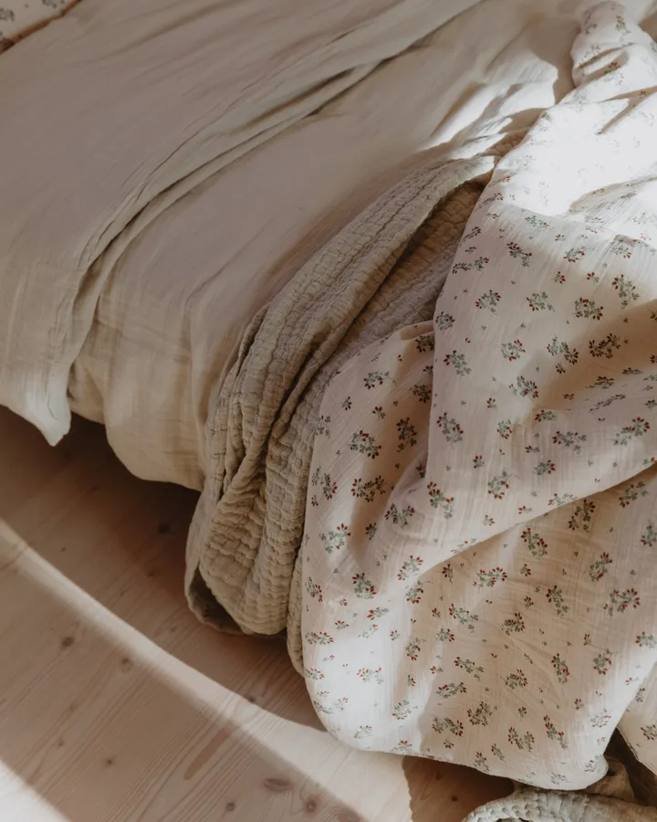 Eggshell Muslin bed set from Garbo&Friends - NordicNest.com