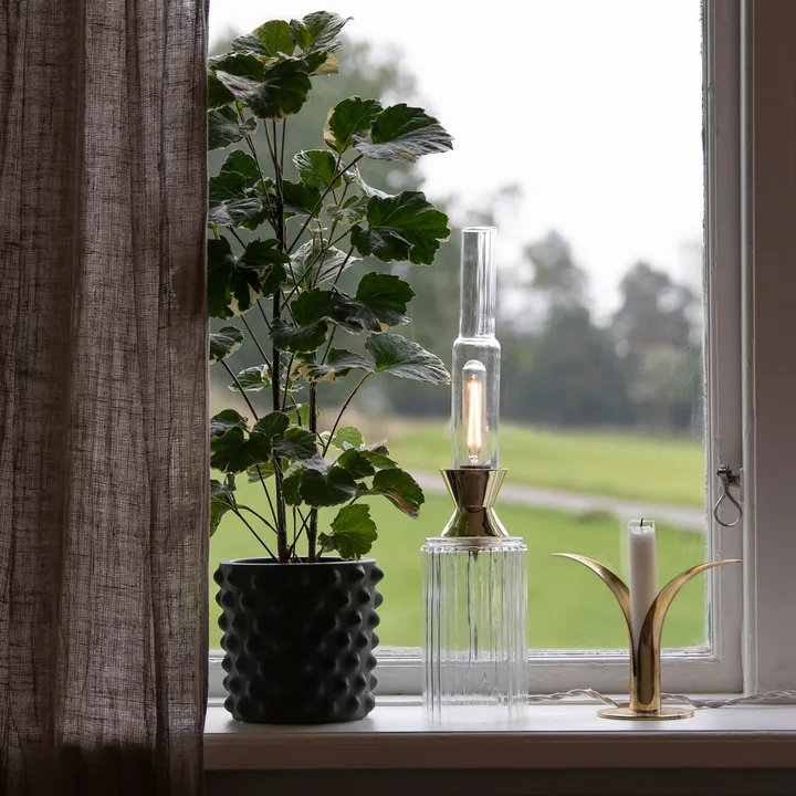 Ester table lamp from Globen Lighting - NordicNest.com