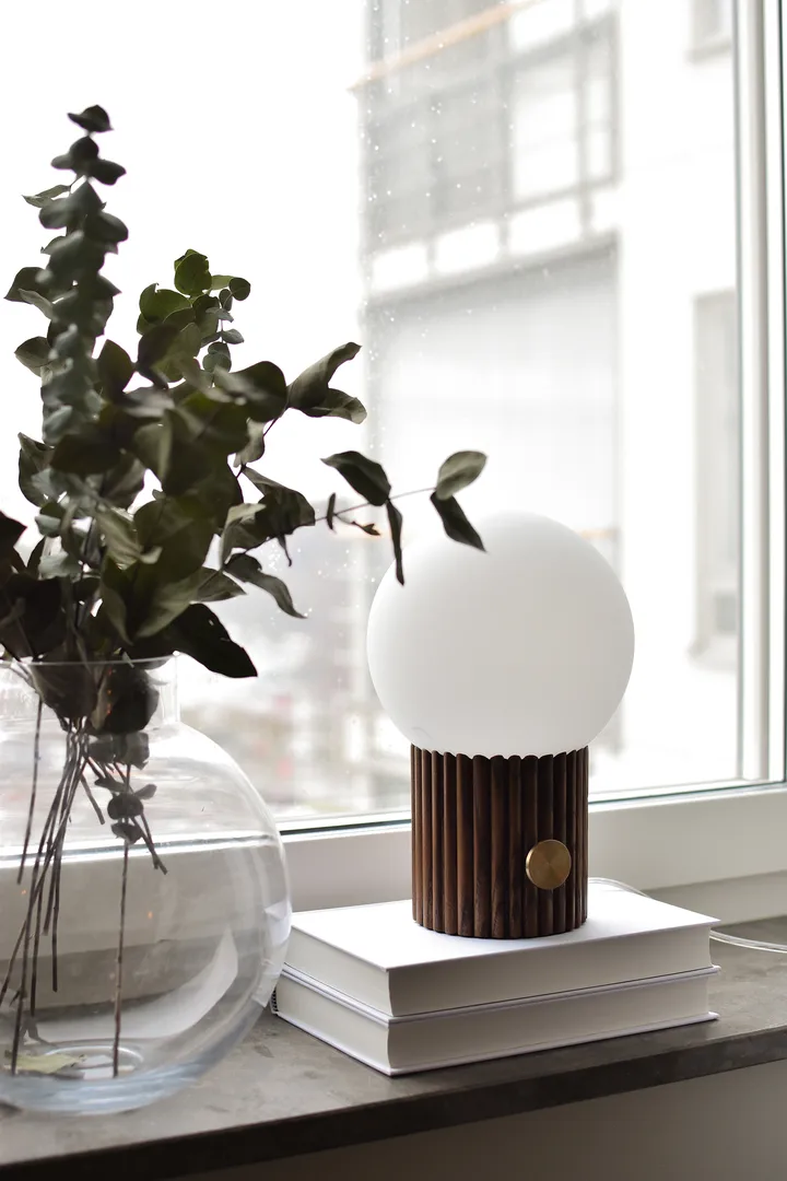 Hubble table lamp Ø15 cm from Globen Lighting - NordicNest.com