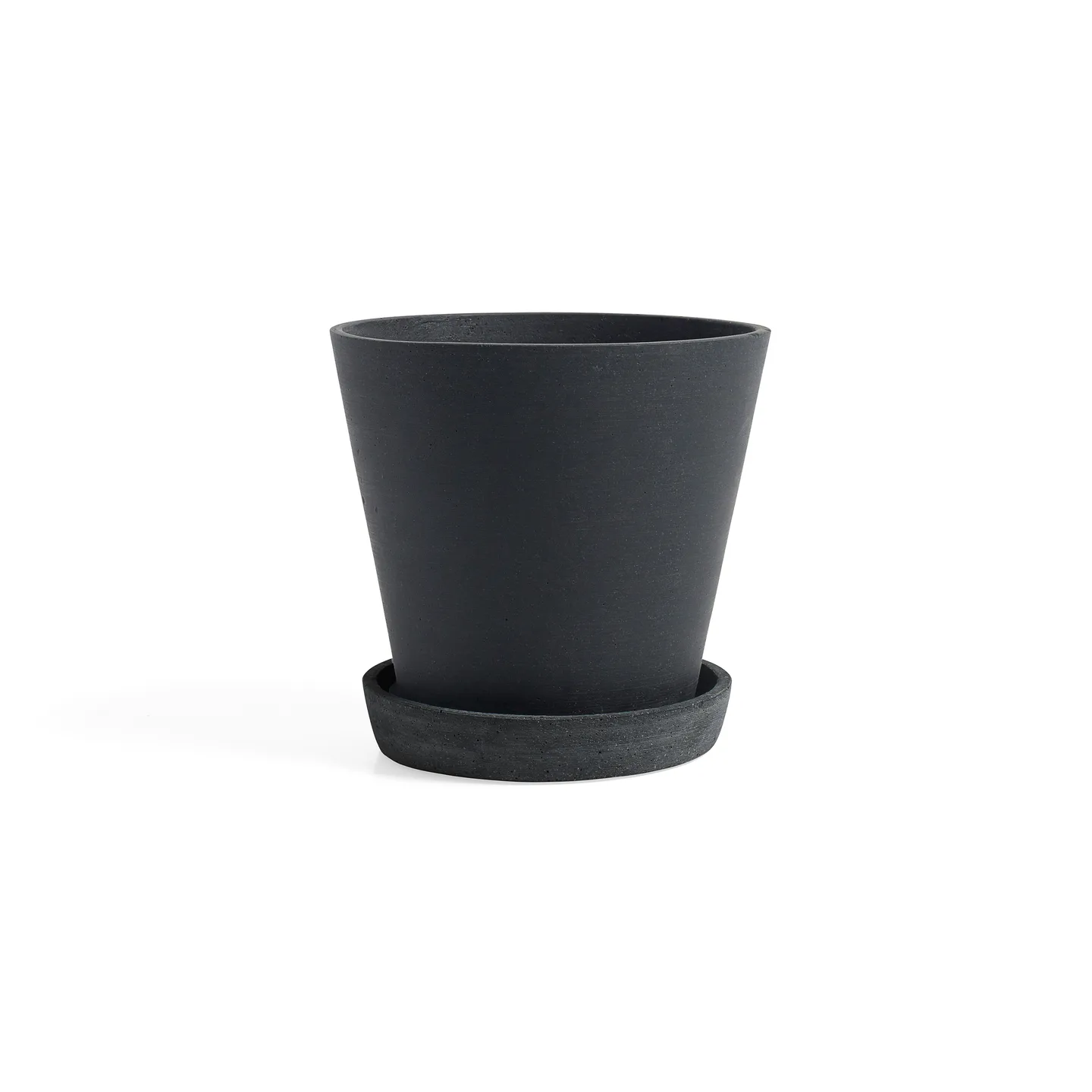 HAY Flowerpot with saucer L Ø17.5 cm from HAY - NordicNest.com
