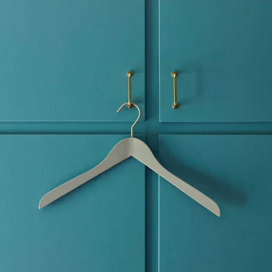 HAY hanger slim 4-pack from HAY - NordicNest.com