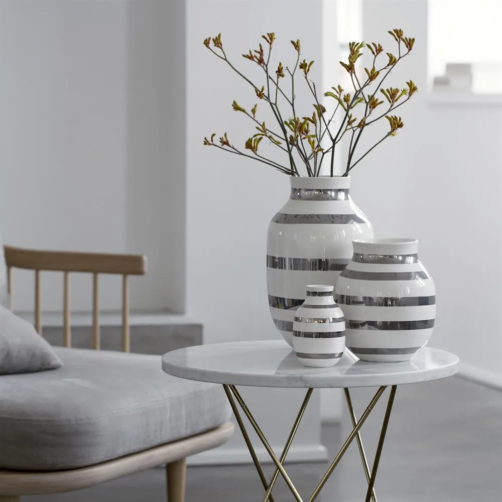 Omaggio vase silver from Kähler - NordicNest.com