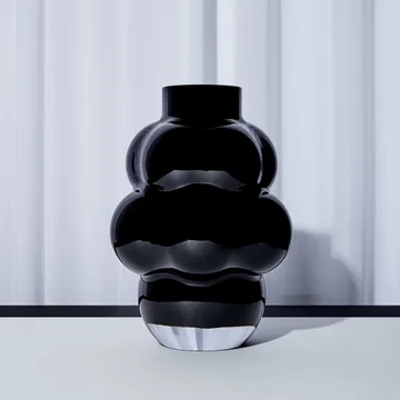 Balloon vase 32 cm from Louise Roe Copenhagen - NordicNest.com