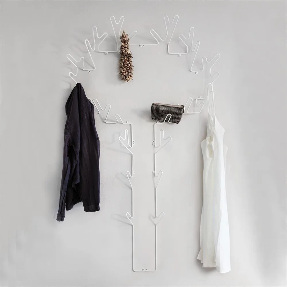 Tree hanger from Maze - NordicNest.com