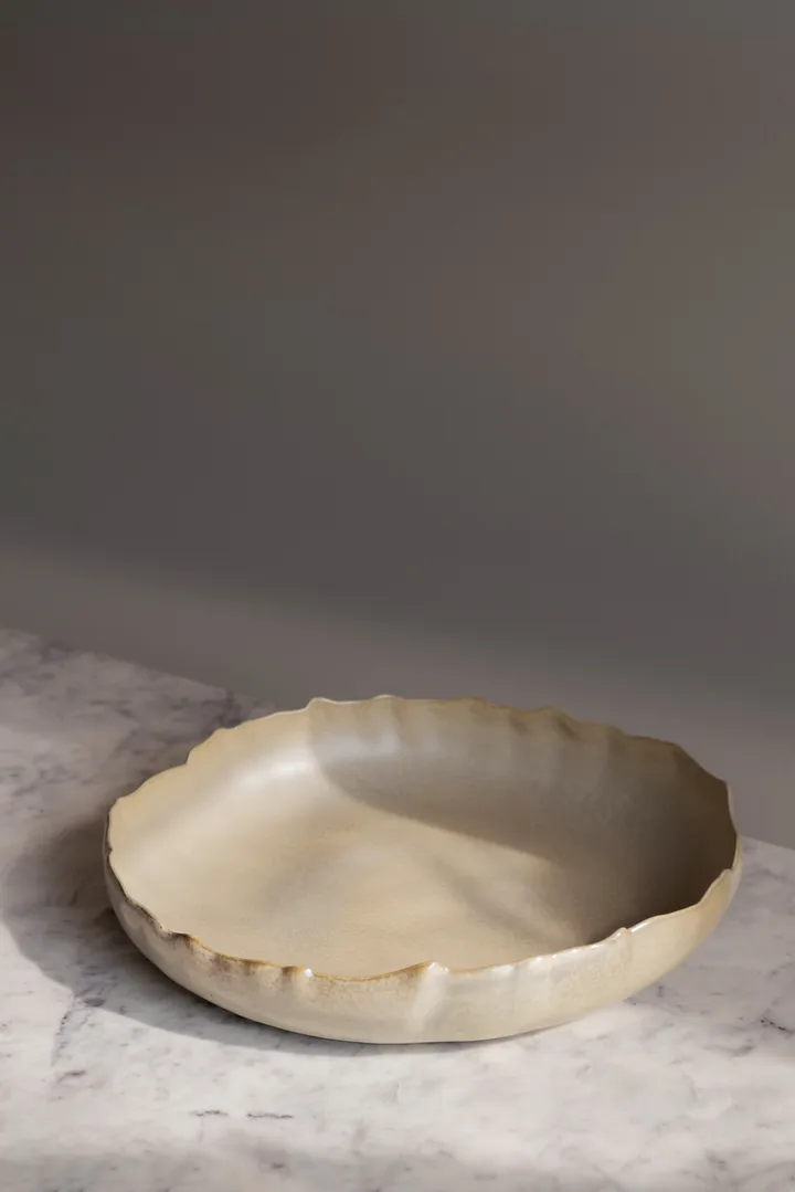 By Hand serving plate Ø37 cm from Mette Ditmer - NordicNest.com