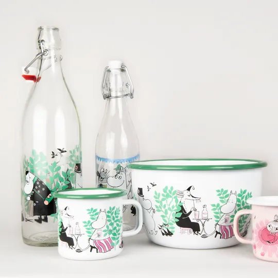 Moomin glass bottle 1 l from Muurla - NordicNest.com