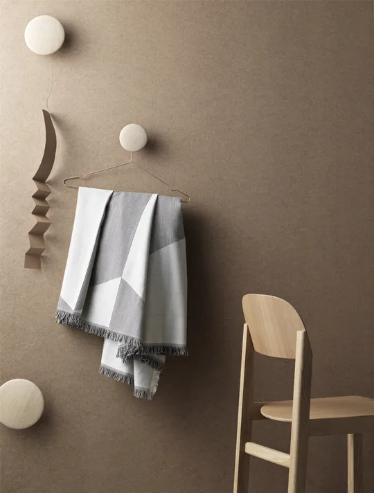 The Dots coat hooks, 5-pack from Muuto - NordicNest.com