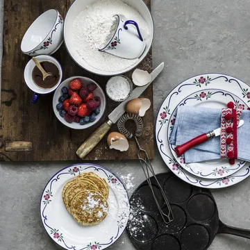 Sundborn plate from Rörstrand - NordicNest.com