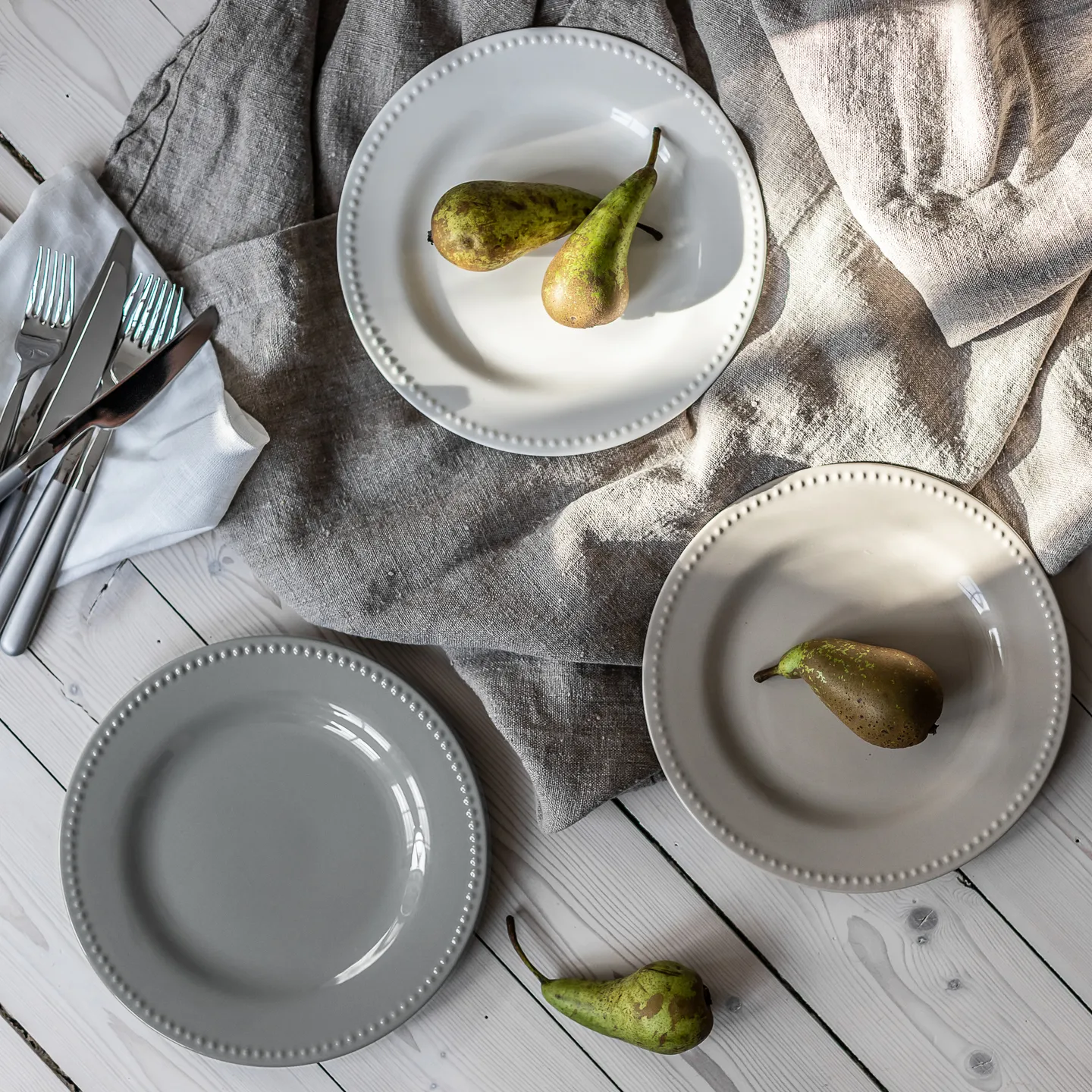 Dots small plate 22 cm 4-pack from Scandi Living - NordicNest.com