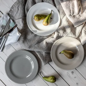 Dots small plate 22 cm 4-pack from Scandi Living - NordicNest.com