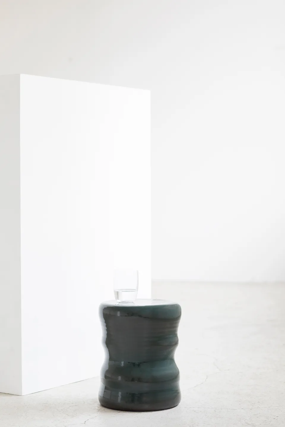 Pawn side table Ø29x34 cm from Serax - NordicNest.com