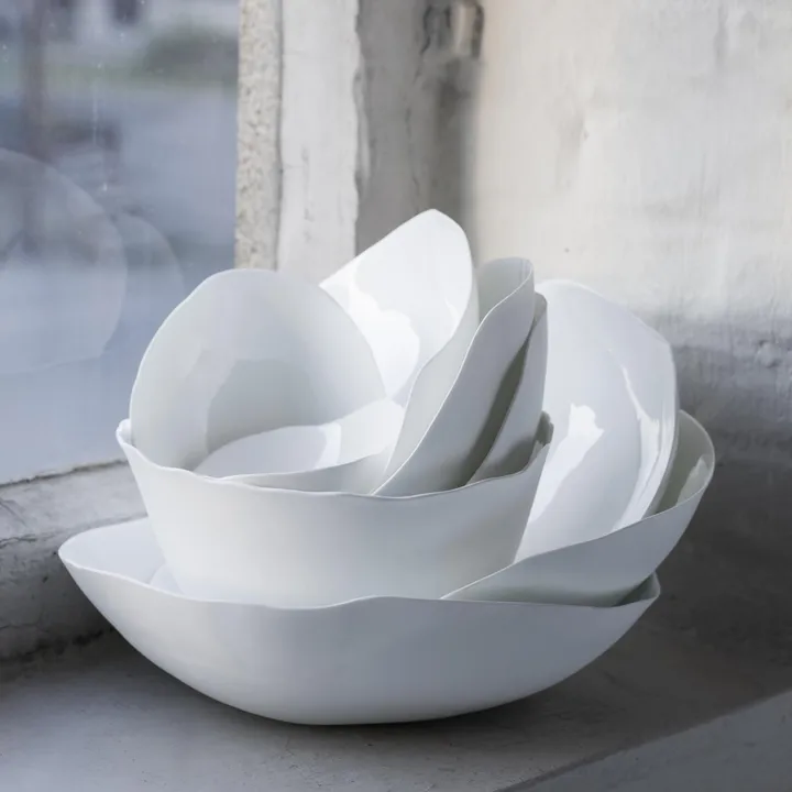 Perfect Imperfection Hachi-Boru bowl from Serax - NordicNest.com