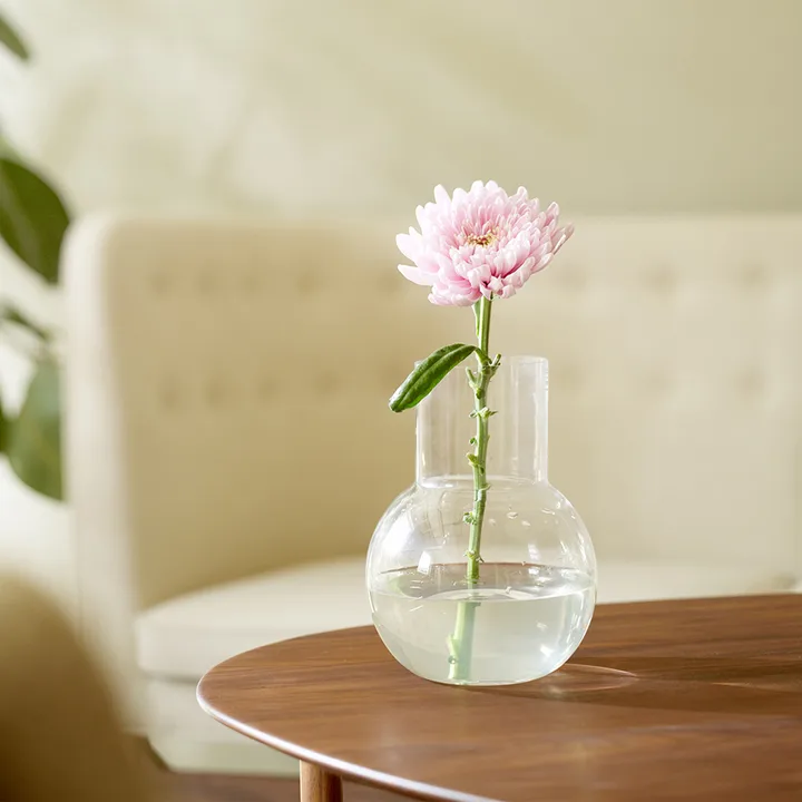 Pallo vase from Skrufs Glasbruk - NordicNest.com