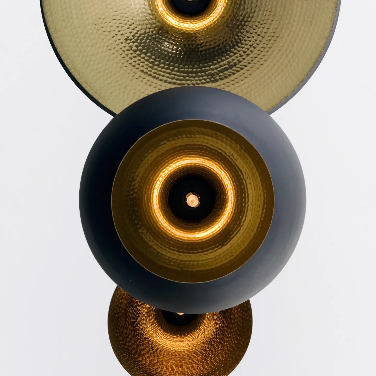 Beat wall lamp from Tom Dixon - NordicNest.com