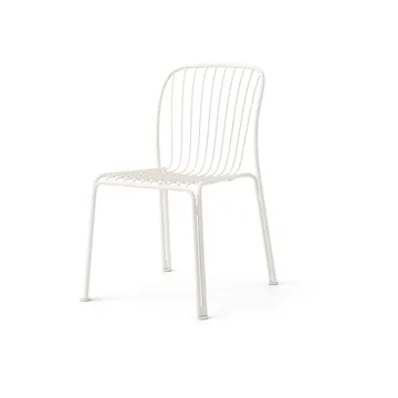 &Tradition chairs - Buy Scandinavian Design → NordicNest.com
