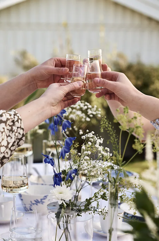 Discover Swedish midsummer party ideas
