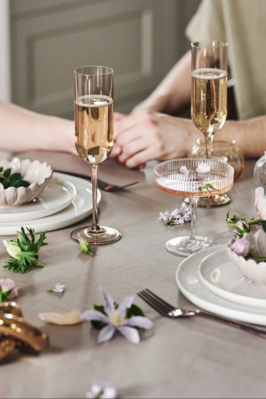 Romantic table setting ideas