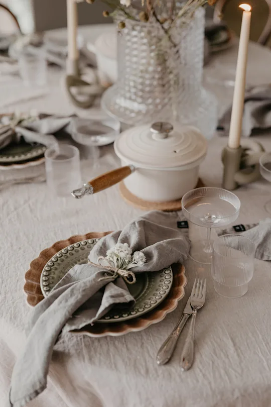 12 elegant table settings ideas for beautiful dinner parties