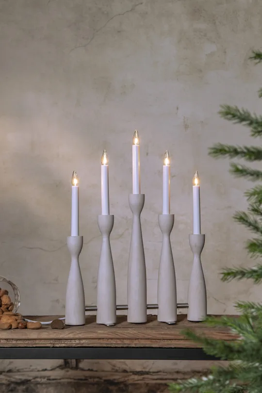 Stylish Christmas candle bridges