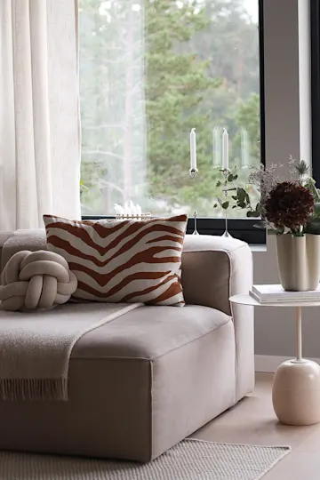 How to style your windowsill – 6 simple ideas to help you get creative