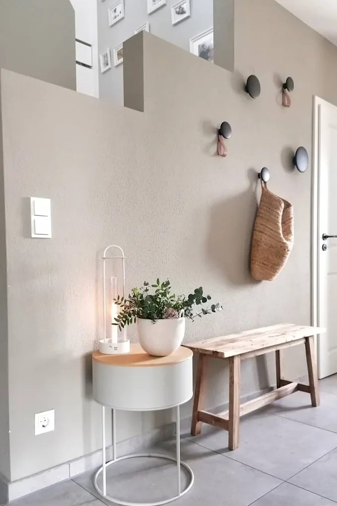 5 small hallway ideas to keep your space organised