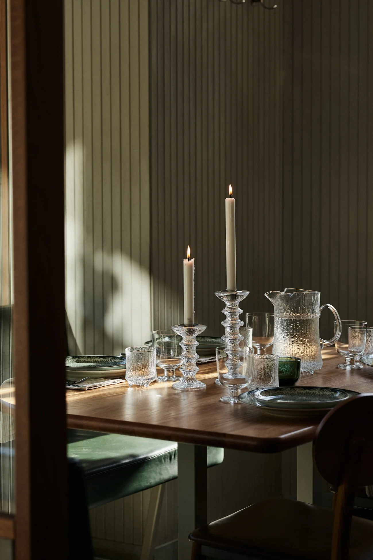 Table setting ideas for a restaurant feeling at home