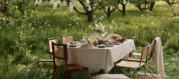 Garden party inspiration – An elegant summer table setting