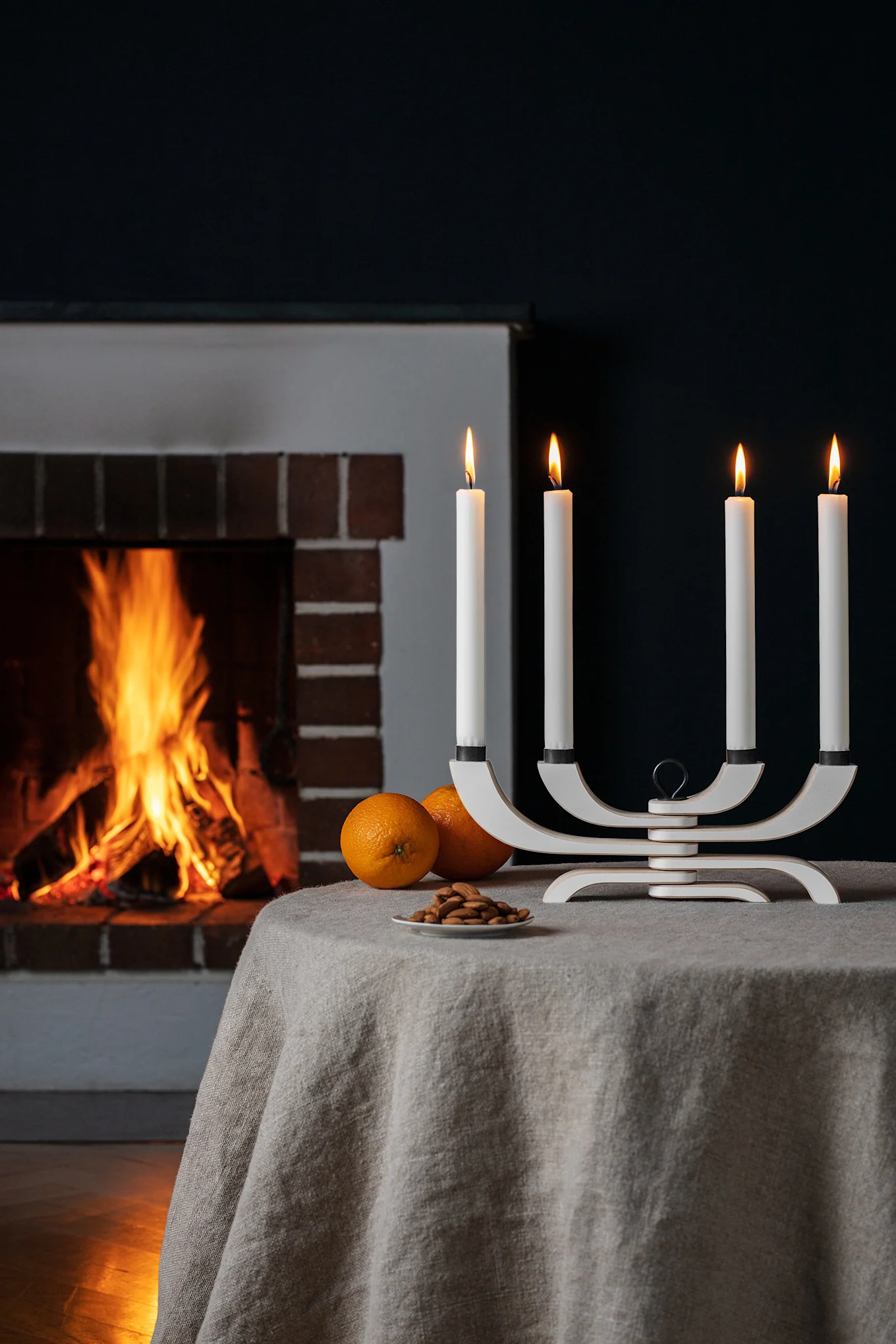 Stylish Christmas candle bridges